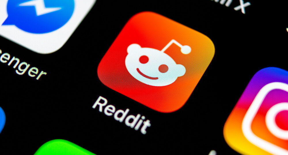 Reddit впервые запускает систему верификации: платформа тестирует ...