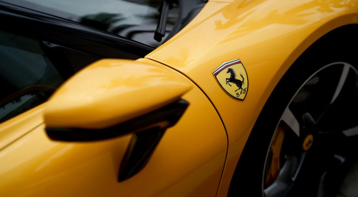 Ferrari збільшила прибуток у другому кварталі 2025 року на тлі високого ...